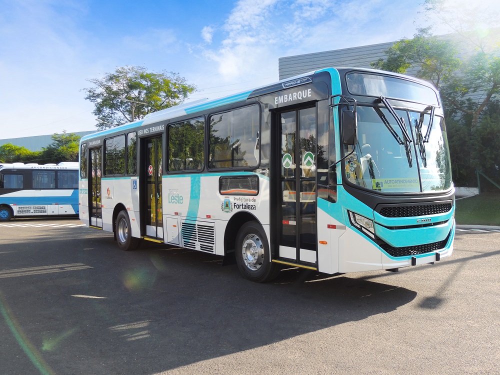 VIAÇÃO URBANA, DE FORTALEZA, RENOVA COM ÔNIBUS MARCA CAIO