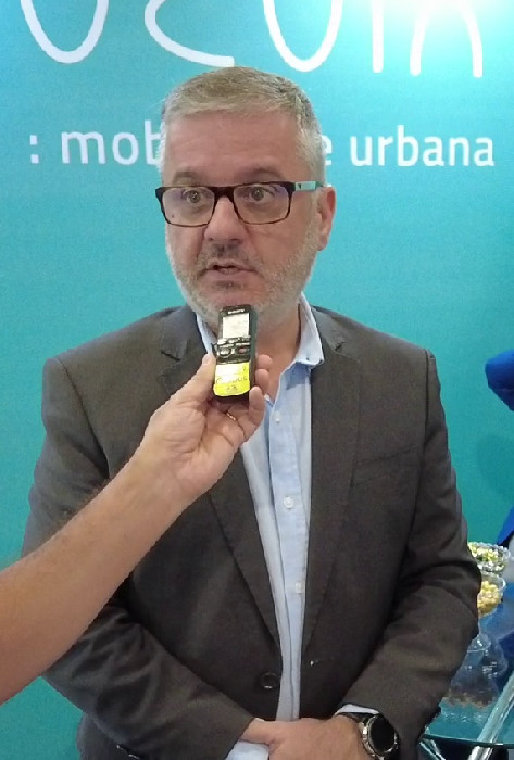 "Transporte público é coisa de gente inteligente" :: radioonibus